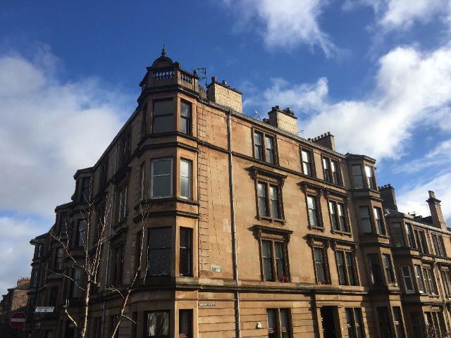 4 Bedroom Flat To Let in Glasgow, G11