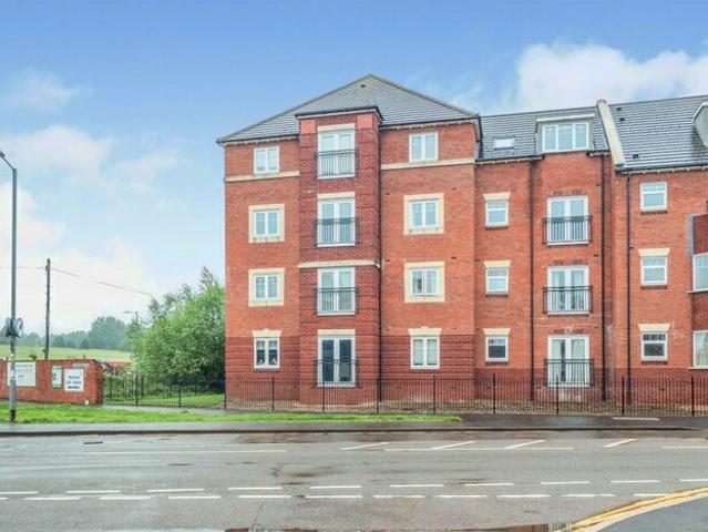4 Bedroom Flat To Rent In Bread And Meat Close, Warwick, CV34