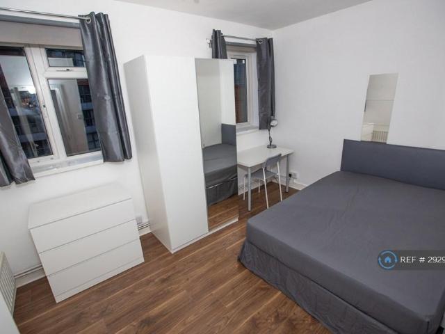 4 bedroom flat to rent