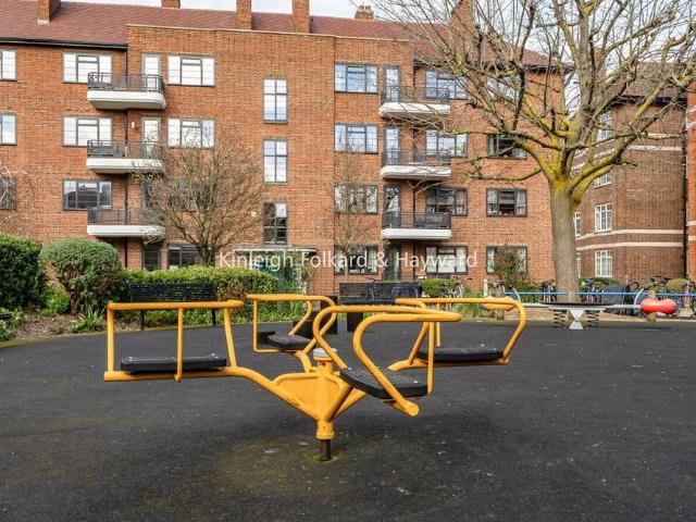 4 bedroom flat to rent