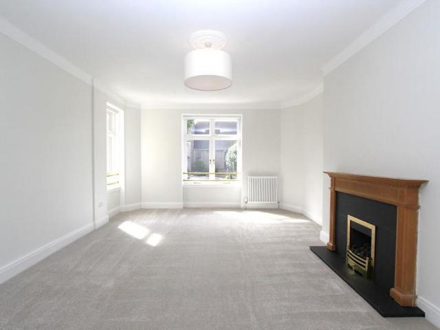 4 bedroom flat to rent