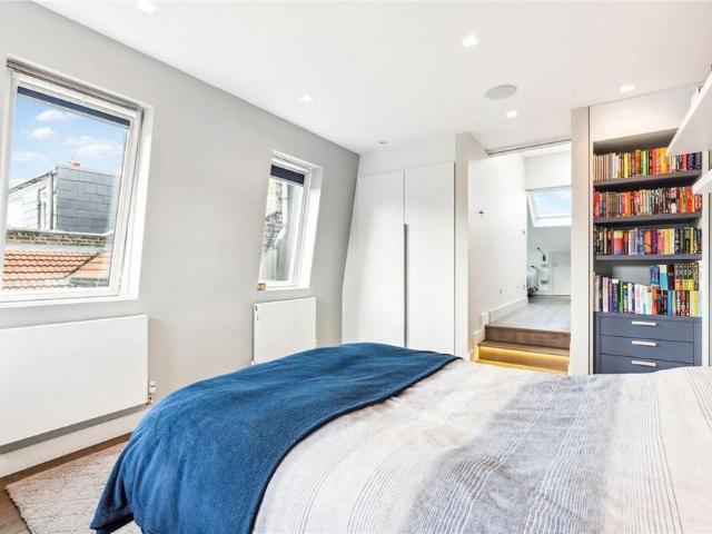 4 bedroom flat to rent