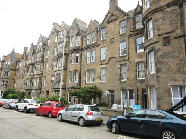 4 bedroom flat to rent