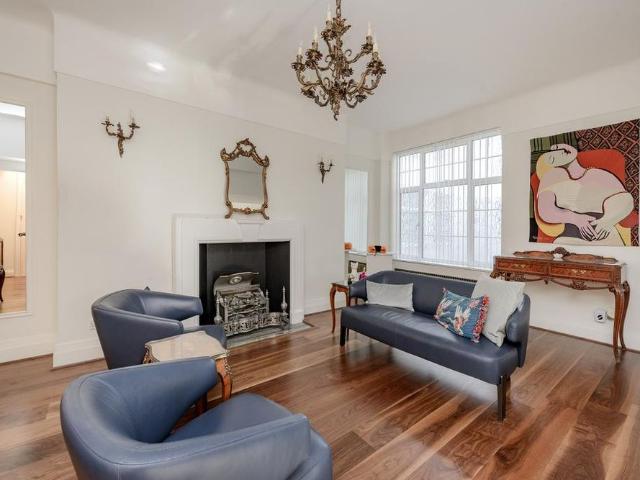 4 bedroom flat to rent