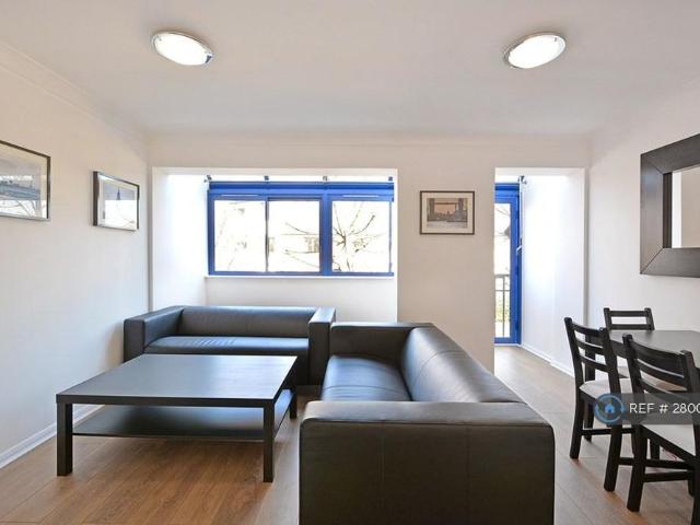 4 bedroom flat to rent