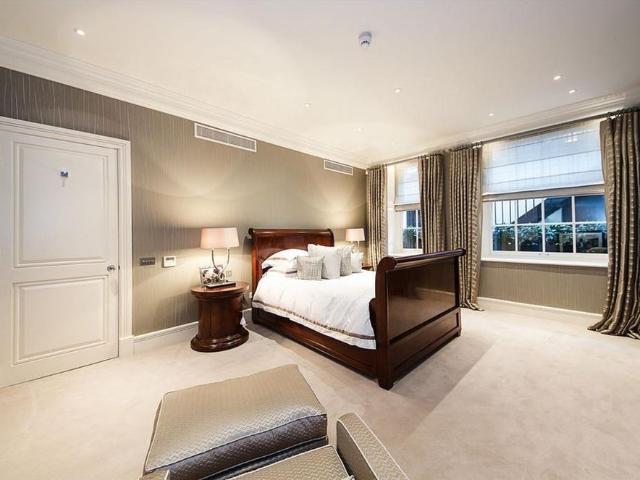4 bedroom flat to rent
