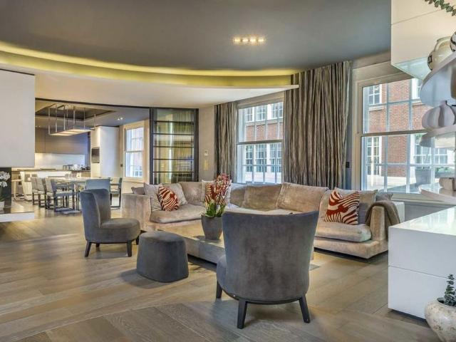 4 bedroom flat to rent