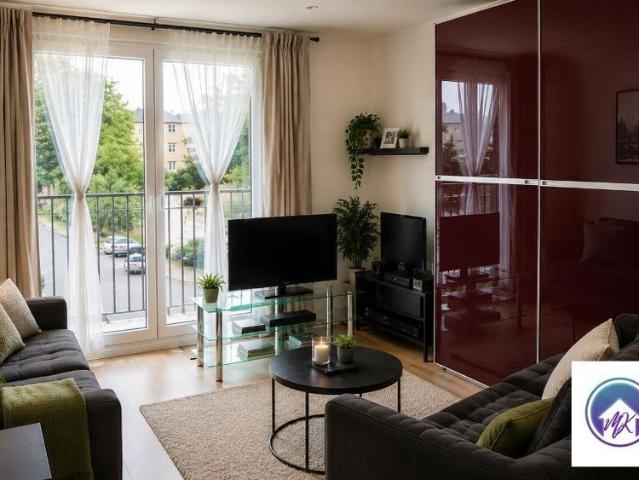 4 Bedroom Flat To Rent
