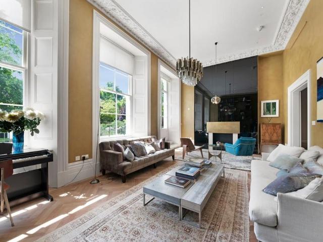 4 bedroom flat to rent