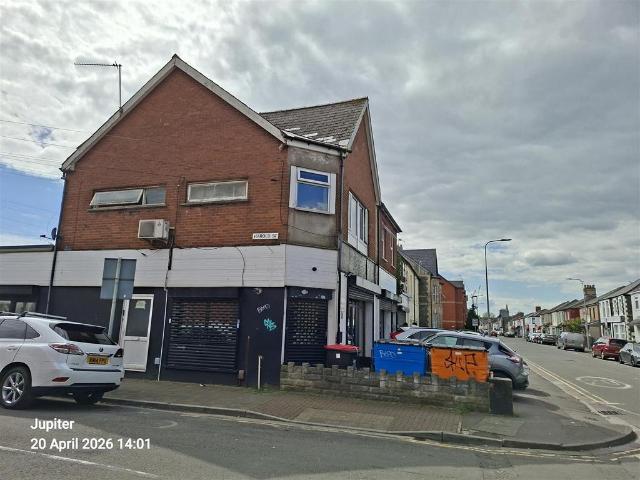 4 bedroom flat to rent