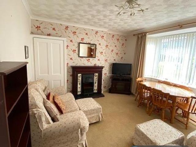 4 bedroom flat to rent
