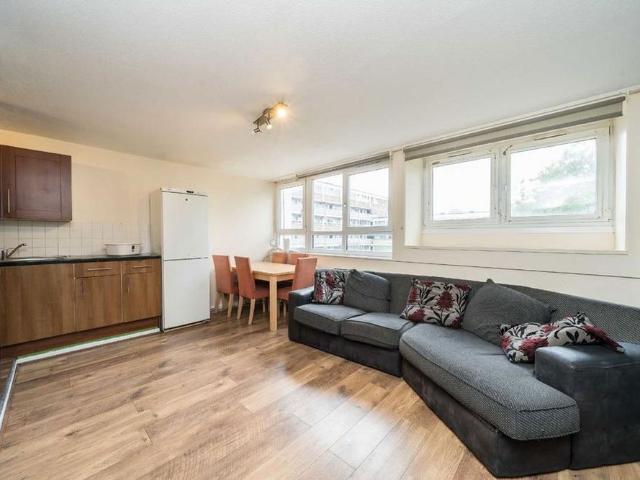 4 bedroom flat to rent