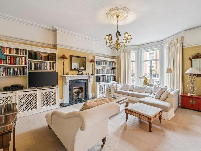 4 bedroom flat to rent