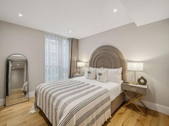 4 bedroom flat to rent