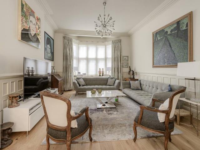 4 bedroom flat to rent