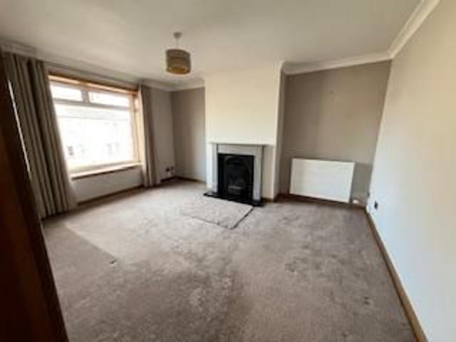 4 bedroom flat to rent
