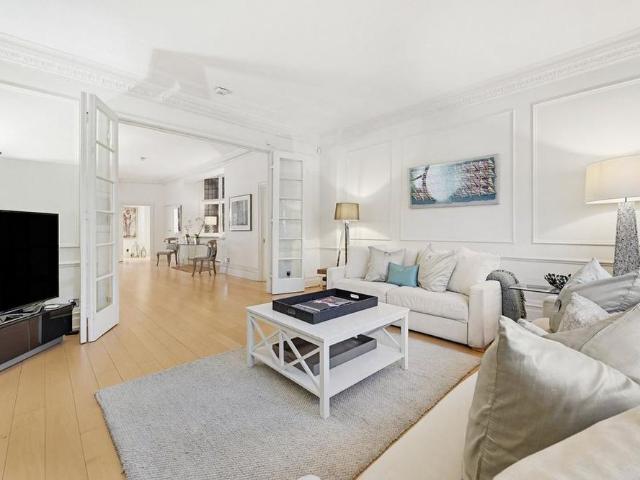 4 bedroom flat to rent
