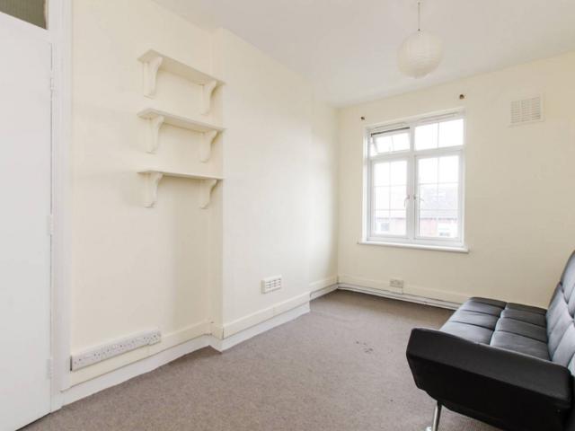 4 bedroom flat to rent