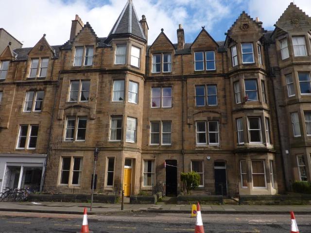 4 bedroom flat to rent