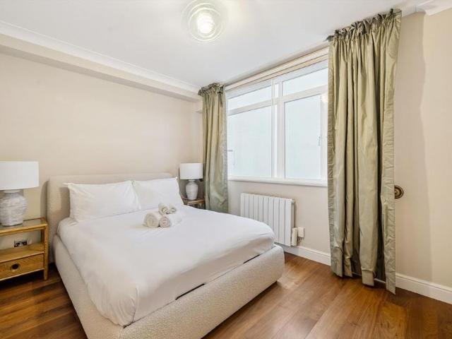 4 bedroom flat to rent