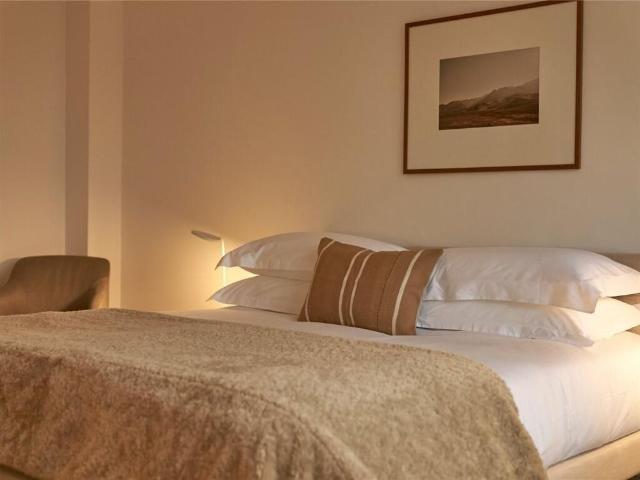 4 bedroom flat to rent