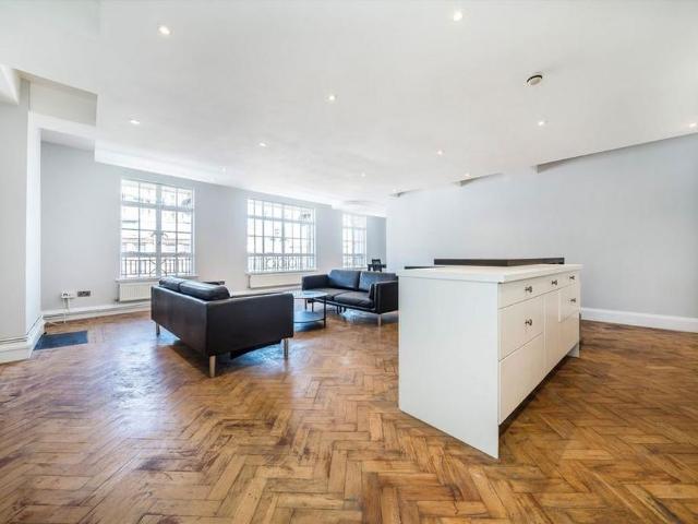4 bedroom flat to rent