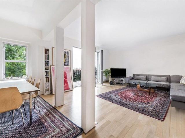4 bedroom flat to rent