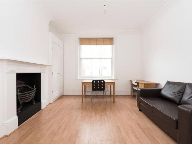 4 bedroom flat to rent