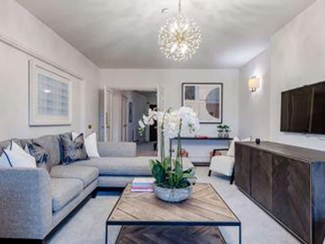 4 bedroom flat to rent