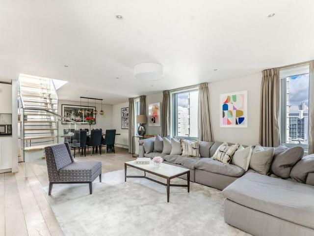 4 bedroom flat to rent