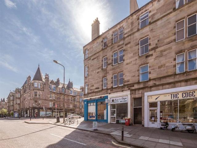 4 bedroom flat to rent