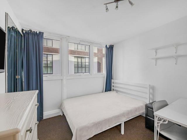 4 bedroom flat to rent