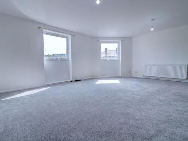 4 Bedroom Flat To Rent, 4 Bedroom Flat To Rent