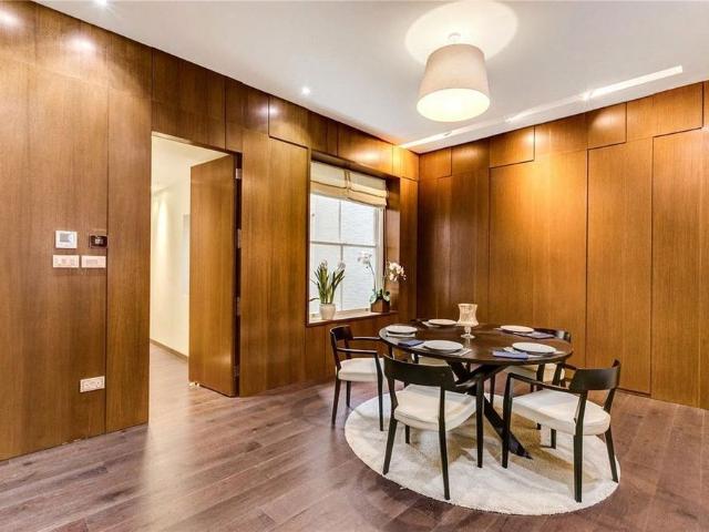 4 bedroom flat to rent