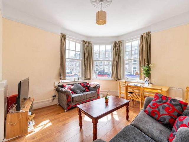 4 bedroom flat to rent