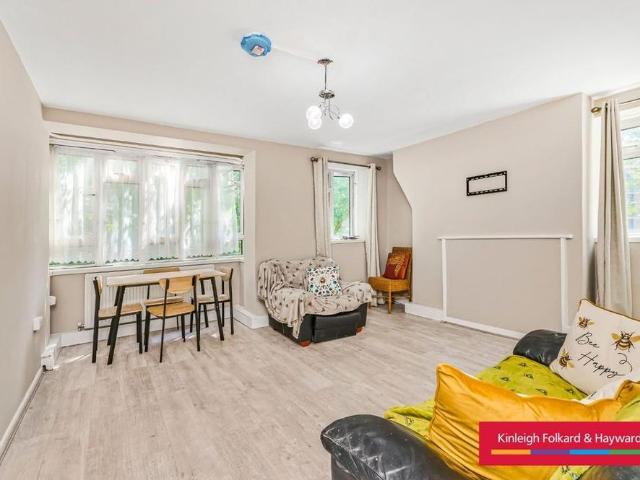 4 bedroom flat to rent
