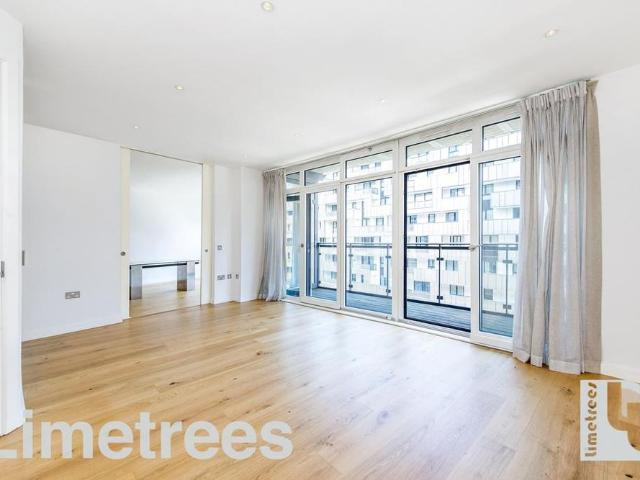 4 bedroom flat to rent