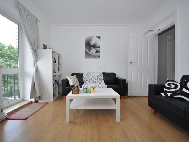 4 bedroom flat to rent