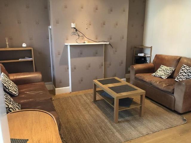 4 bedroom flat to rent