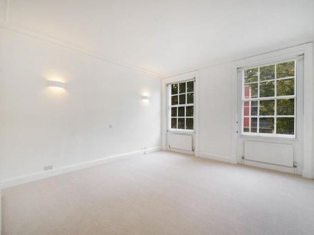 4 bedroom flat to rent