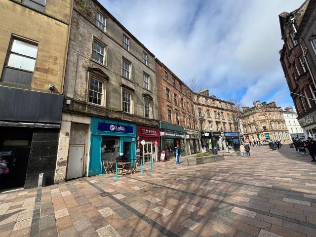 4 bedroom flat to rent