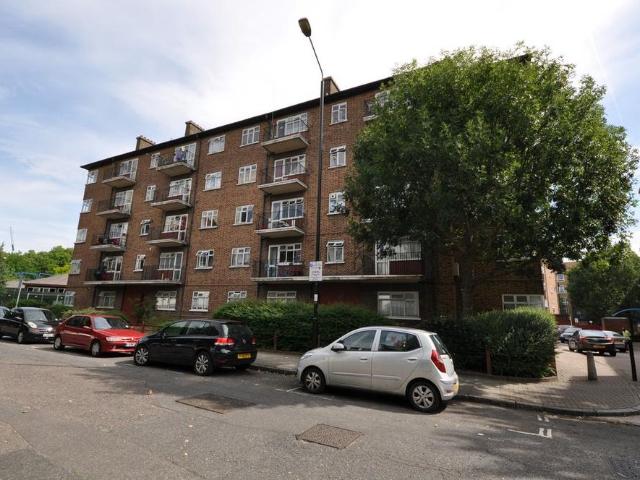 4 bedroom flat to rent