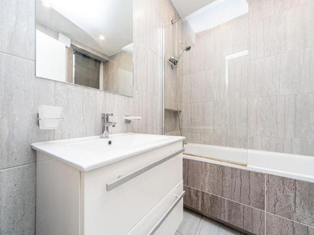 4 bedroom flat to rent