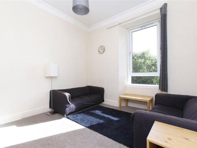 4 bedroom flat to rent