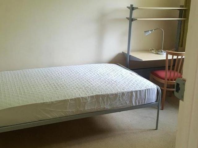 4 bedroom flat to rent