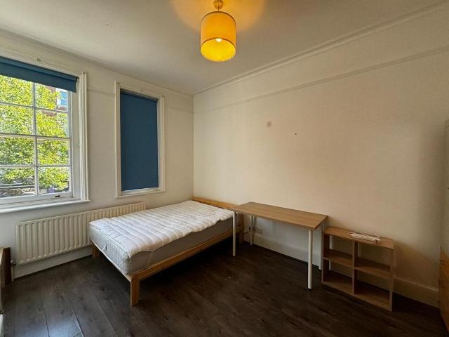 4 bedroom flat to rent