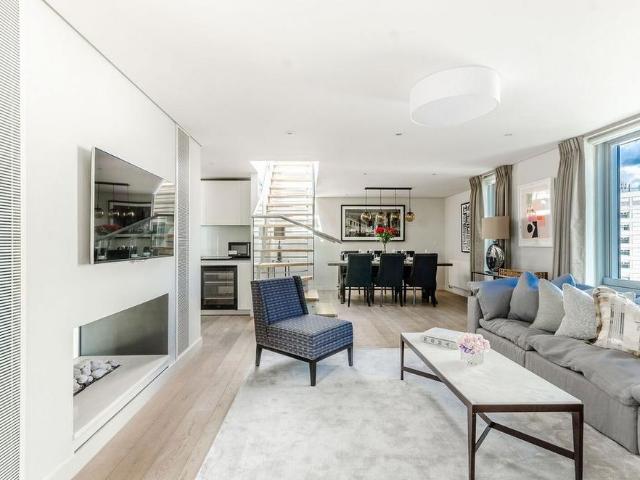 4 bedroom flat to rent