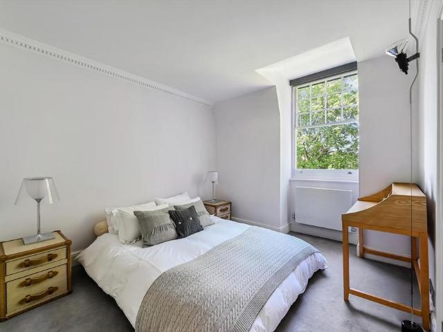 4 bedroom flat to rent