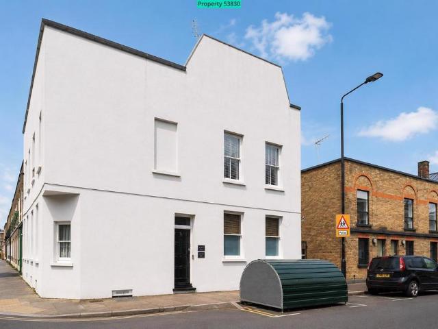 4 bedroom flat to rent