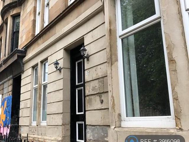 4 bedroom flat to rent